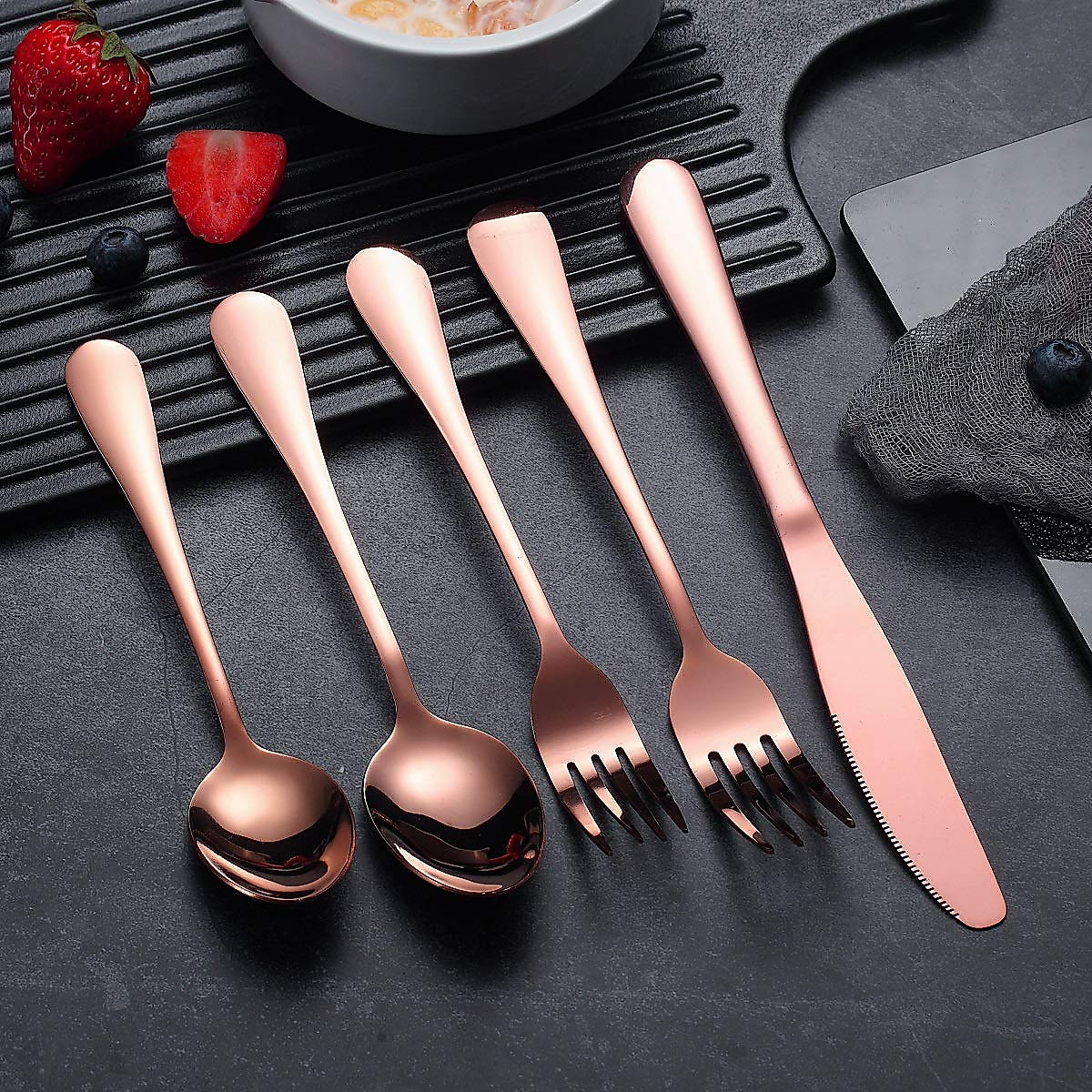 Rose Gold Flatware Set 20 Piece Service for 4, Copper Plated Stainless Steel Silverware set Service for 4 (Shiny, Copper)