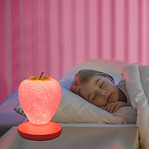 LVOERTUIG Strawberry Night Light, Cute Silicone Strawberry Lamp, LED Cute Night Light, Bedside Color Changing Lamp, 3 Modes Touch for Birthday, Christmas