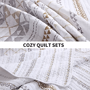 PERHOM 100% Cotton Quilt Queen Size - 3 Pieces Boho Striped Lightweight Soft Breathable Beige Gray White Bedding Set with 2 Shams, Bohemian Pattern Printed Bedspread/Coverlet/Comforter for All Season