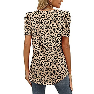 Oversized T Shirts for Women Leopard Print Tops V Neck Short Sleeve Shirts Loose Fit L