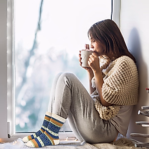 MORECOO Womens Wool Socks - Christmas Gifts for Women - Thick Cozy Winter Socks for Women Soft Warm Casual - Gifts Fuzzy Socks for Women 5 Pairs