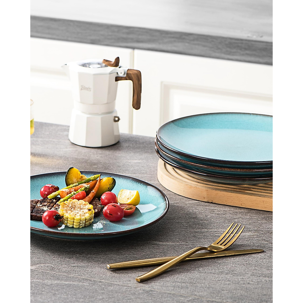 HENXFEN LEAD Dinner Plates Set of 4, Large Serving Dishes 10 Inch for Steak, Salad, Pasta - Stoneware Dinnerware Sets Dishwasher, Microwave, Oven Safe, Aqua