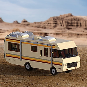 VONADO Break Bad RV Building Blocks Kit, Breaking Car Building Blocks Model, Creative Car Bus Blocks Set, Movie Fans Collectible Toy Gifts, New 2023 (692PCS)