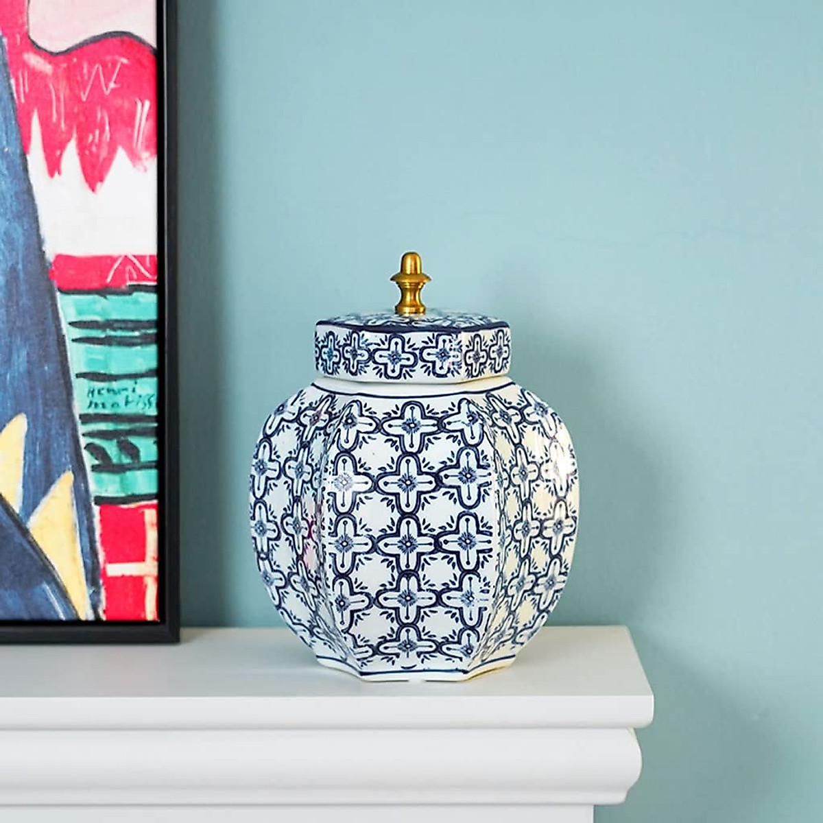 Blue and White Hand Painted Pattern Ceramic Ginger Jar with Lid Storage Decorative Jar for Home Decor