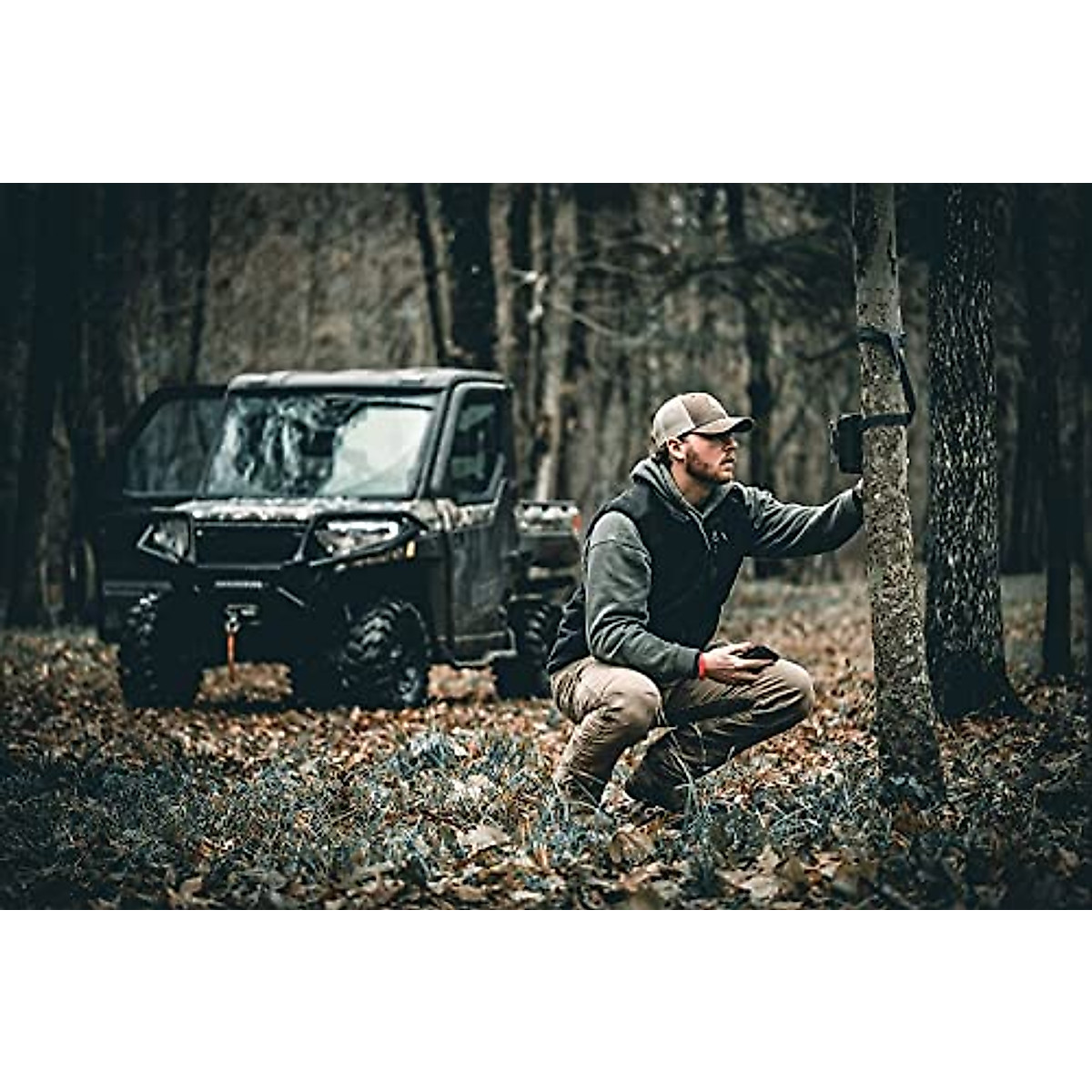 Spartan GoLive Solar Kit Bundle Deal with Mr.Towels Edgeless Microfiber Towel (GoLive Flexible Shared Data GL-MLTEb)