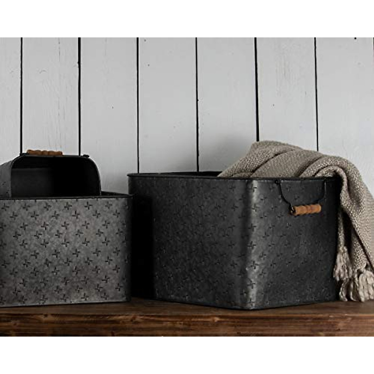 Foreside Home & Garden Black Set of 3 Galvanized Decorative Storage Nesting Bins with Wood Handles