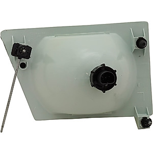 Garage-Pro Headlight Compatible with 2003 Ford E-150, Fits 2003 Ford E-150 Club Wagon, Fits 1992-2002 Ford E-150 Econoline, Fits 1997-2002 Ford E-150 Econoline Club Wagon KIT Driver and Passenger Side