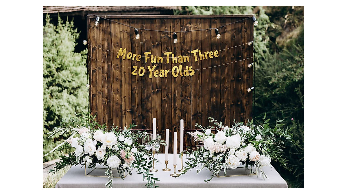 Stunning 60th Birthday Gold Glitter Banner