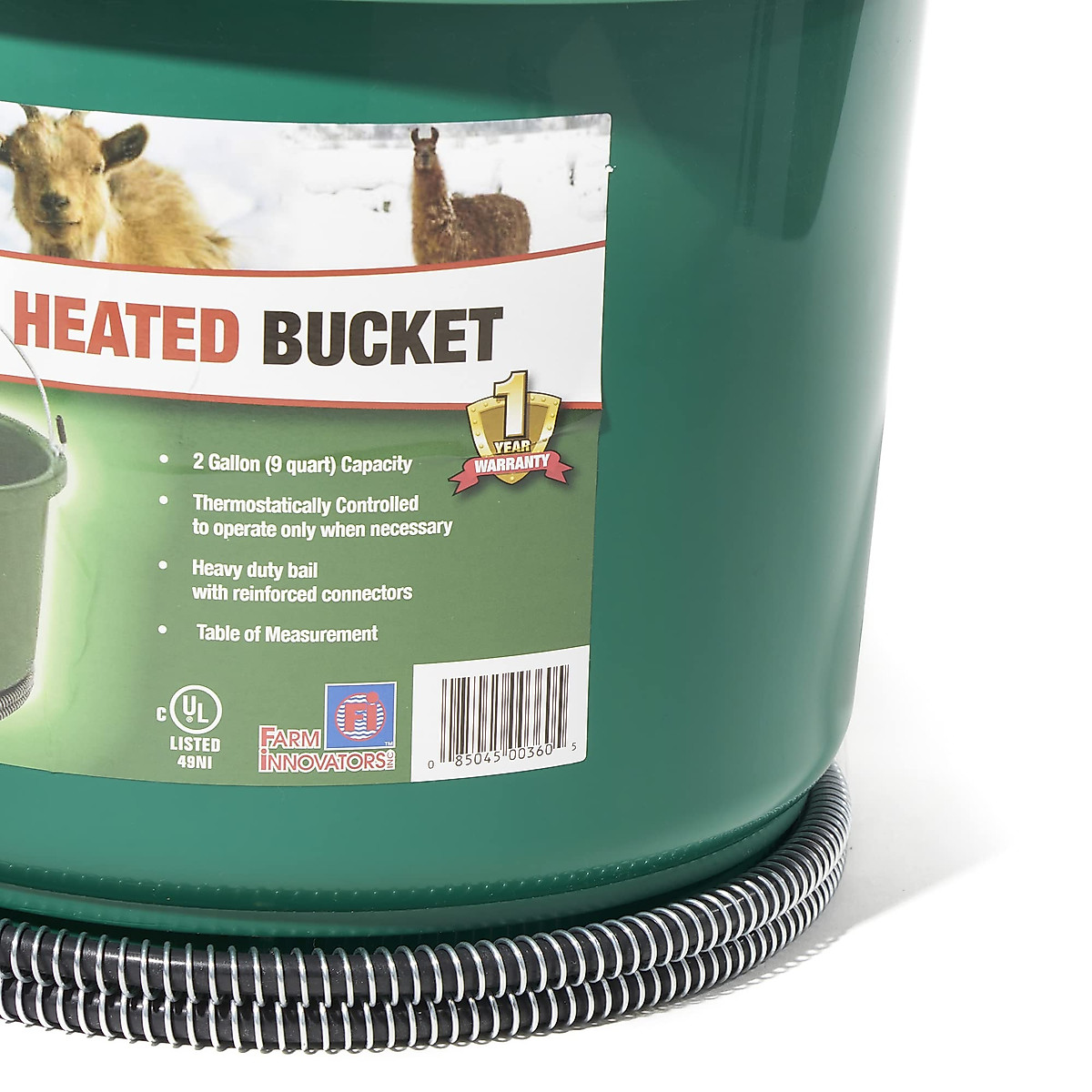Farm Innovators HB-60 9 Quart 2 Gallon Plastic Heated Bucket w/Metal Handle, Built in Thermostat, & Anti Chew Cord Protector, 60 Watt, Green (3 Pack)