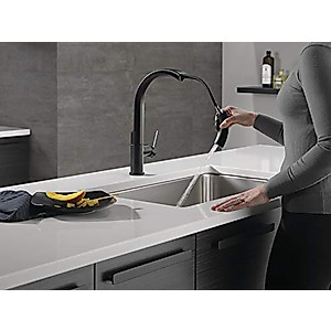 Delta Faucet Keele Matte Black Kitchen Faucet Black, Kitchen Faucets with Pull Down Sprayer, Kitchen Sink Faucet, Faucet for Kitchen Sink, Magnetic Docking Spray Head, Matte Black 19824LF-BL