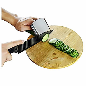 ORYOUGO 2 Pack Finger Hand Protector,Stainless Steel Finger Guard Protector Avoid Hurting When Slicing and Dicing,Kitchen Utensils Accessories and Gadgets