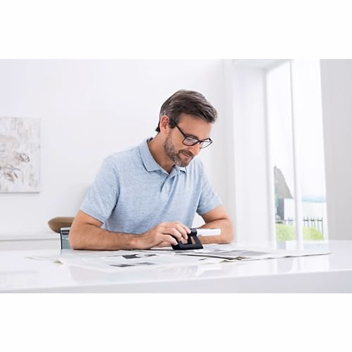 ESCHENBACH 1511-3 LED Wide Light Magnifier 3.5X 2.0 x 2.0 inches (50 x 75 mm)