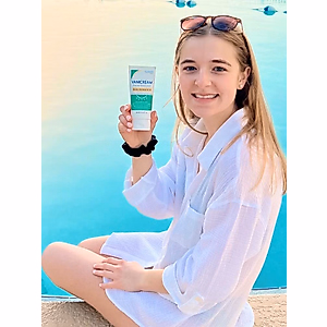 Vanicream Facial Moisturizer with SPF 30 - Mineral Sunscreen - 2.5fl oz - Formulated Without Common Irritants for Those with Sensitive Skin