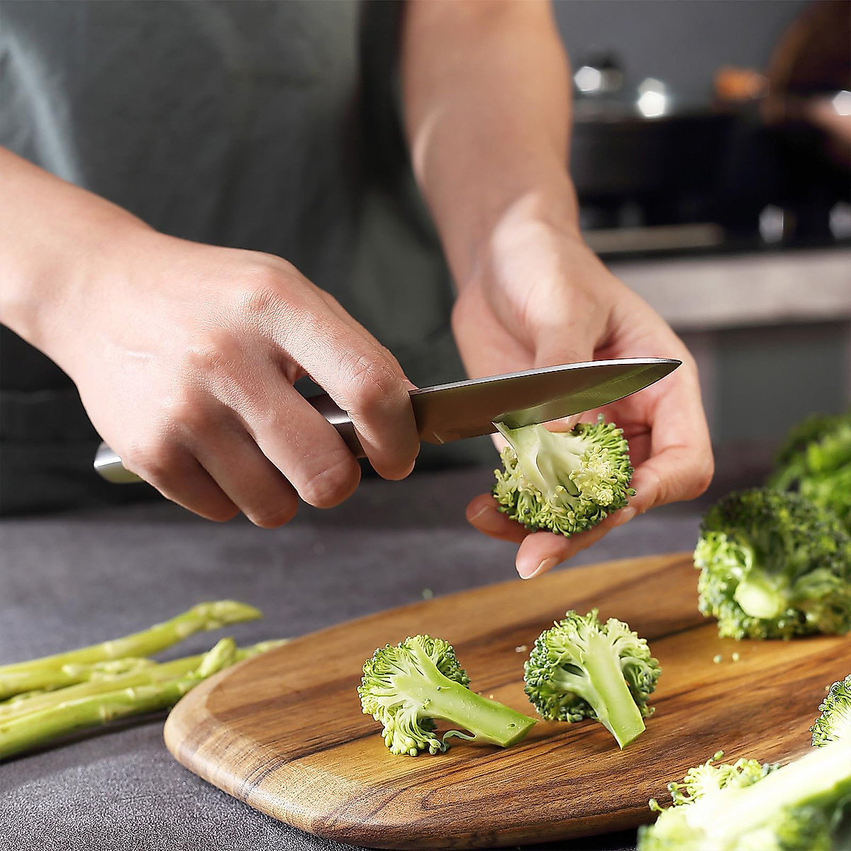 PAUDIN Paring Knife, 3.5 Inch High Carbon German Stainless Steel Kitchen Knife, Super Sharp Fruit Knife with Ergonomic Hollow Handle, for Peeling, Trimming, and Garnishing Fruit and Vegetable