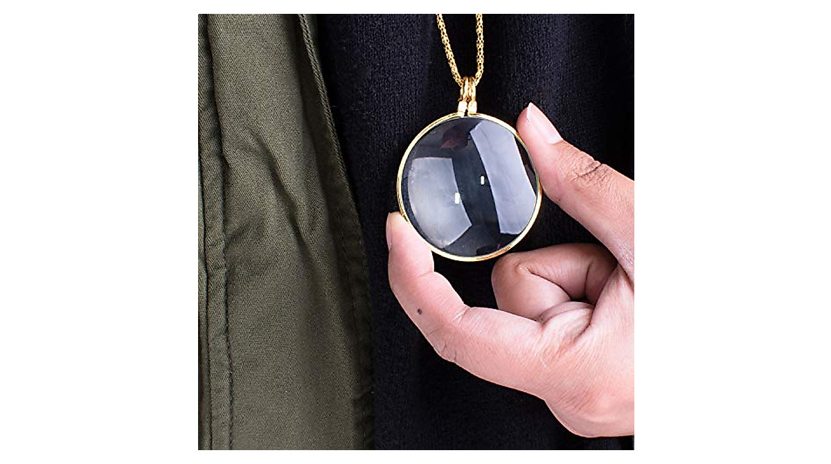 Magnifying Necklace with 1-3/4 Inch Optical Lens & Gold Chain