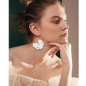 Summer Rose Boho Resin Petal Drop Earrings for Women Flower Earrings Flower Hoop Drop Earrings Acrylic Dangle Earrings (Boho Acrylic Rose Petal Drop Earrings-White)
