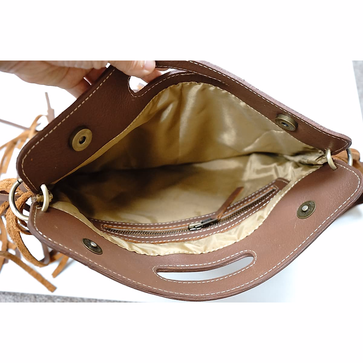 bonanza leathers women's cowhide handbag crossbody shoulder leather bag with fringes button closure H8 (Black)