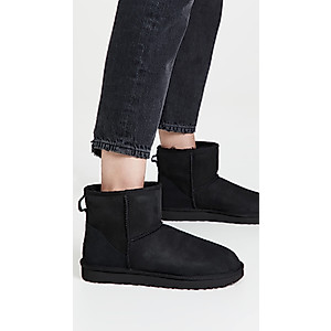 UGG Women's Classic Mini Ii Boot, Black, 10