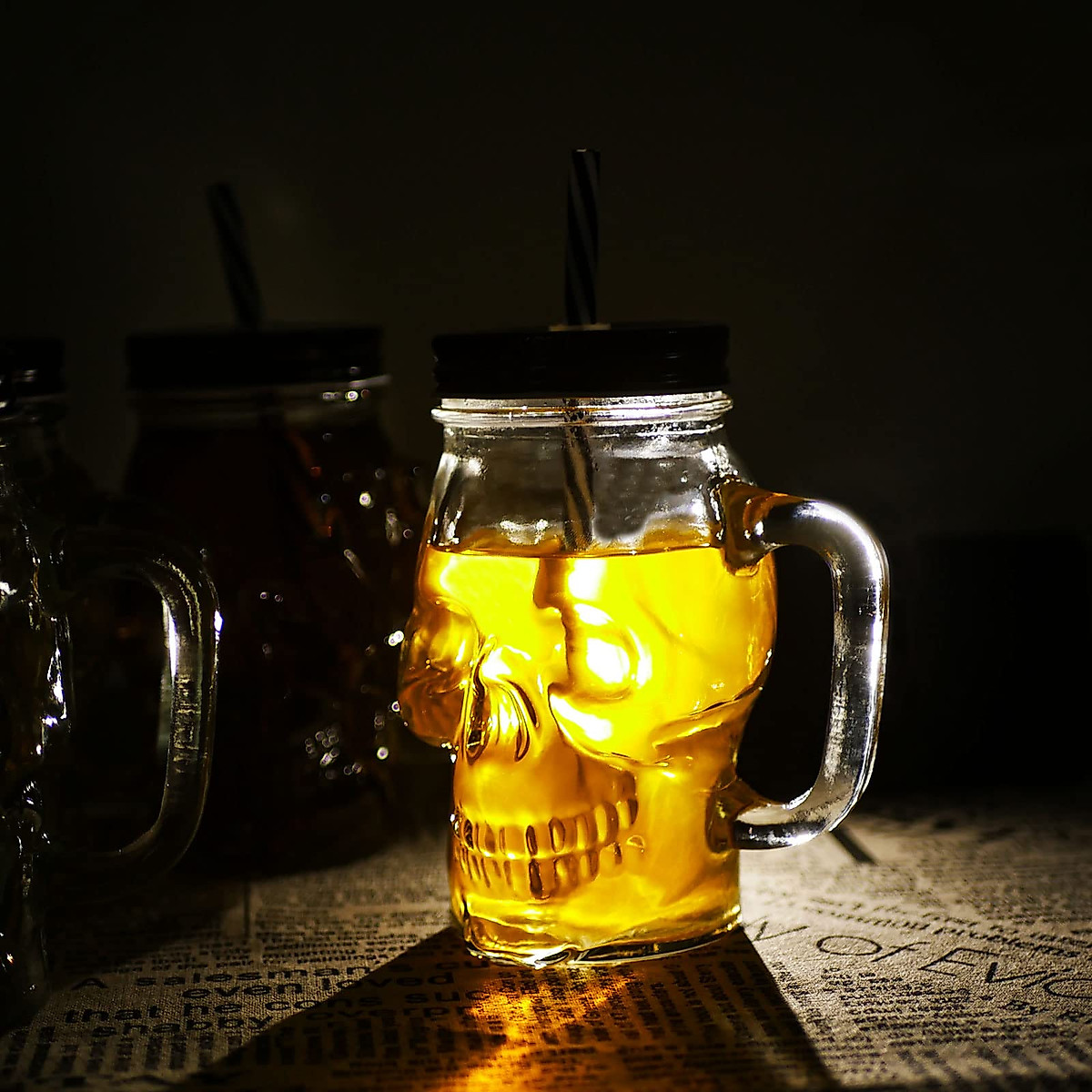 GXFCCYXT 16oz Skull Mason Jar Glass Cup - Set of 4, with Handle & Striped Straws & Black Lids, for Cold & Hot Drinks, Cute Reusable Beer Bottle, Iced Coffee Glasses, Party Juice Glass Cup