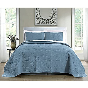 Quilt Set King/Cal King/California King Size Ash Blue - Oversized Bedspread - Soft Microfiber Lightweight Coverlet for All Season - 3 Piece Includes 1 Quilt and 2 Shams, Geometric Pattern