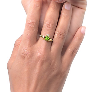 Gem Stone King 10K Yellow Gold Green Peridot and Diamond Accent Irish Celtic Claddagh Ring For Women (0.89 Cttw, Heart Shape 6MM, Available in size 5, 6, 7, 8, 9)