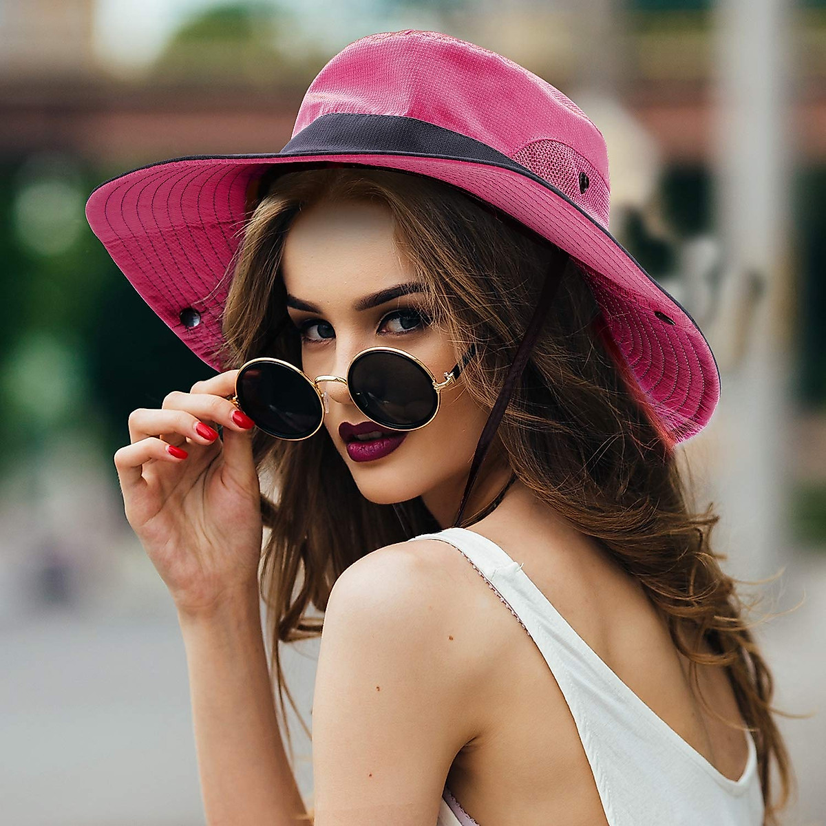 Norme 2 Pieces Women's Outdoor Sun Hat UV Protection Foldable Mesh Wide Brim Beach Fishing Cap Ponytail(Watermelon Red, Pink)