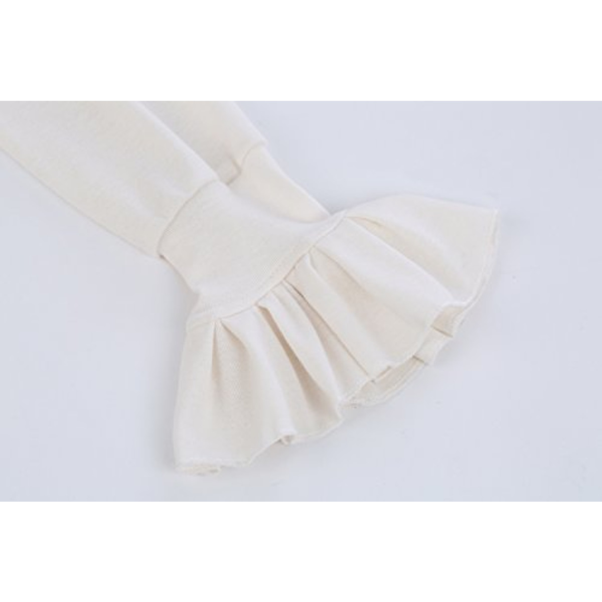 Valphsio Women's Long Sleeve Rib Ruffle Front Sweater Crewneck Puff Shirt Pullover Cute Tops (Large, White)