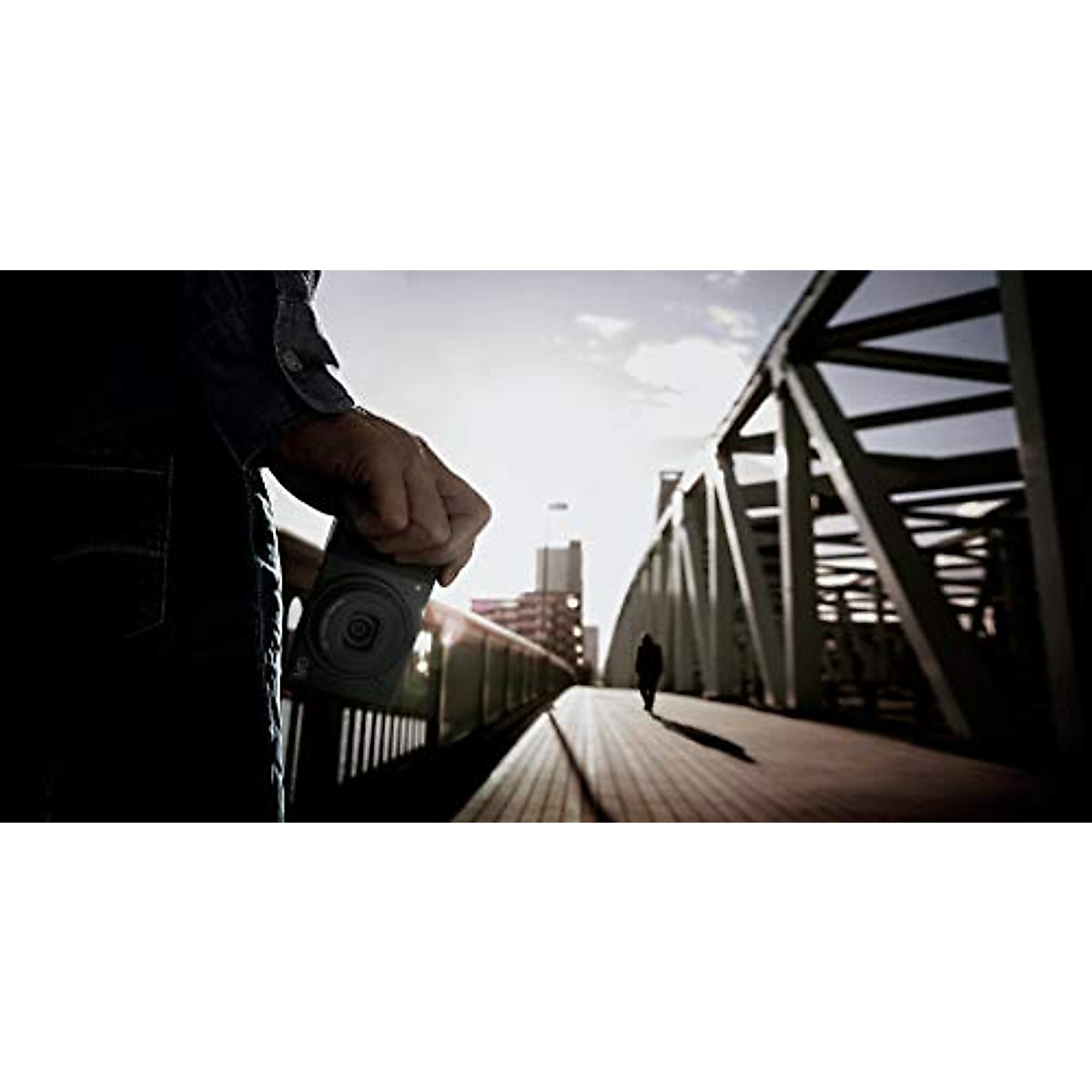 Ricoh GR III Digital Compact Camera, 24mp, 28mm F 2.8 Lens with Touch Screen LCD