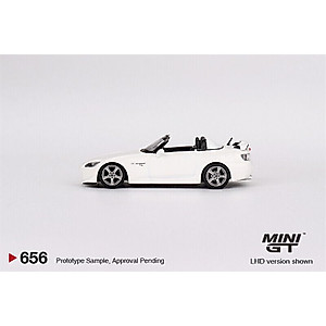True Scale Miniatures Model Car Compatible with Honda S2000 (AP2) CR Grand Prix White 1/64 Diecast Model Car MGT00656