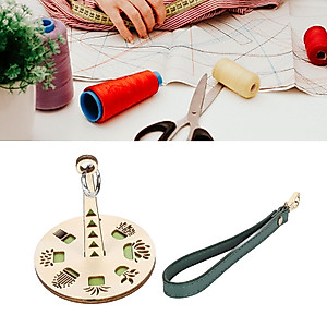 Portable Wrist Yarn Holder for Knit Crochet Enthusiast, Crochet Organizer to Prevent Yarn Tangling Misalignment, Mini Minder Wood Yarn Caddy