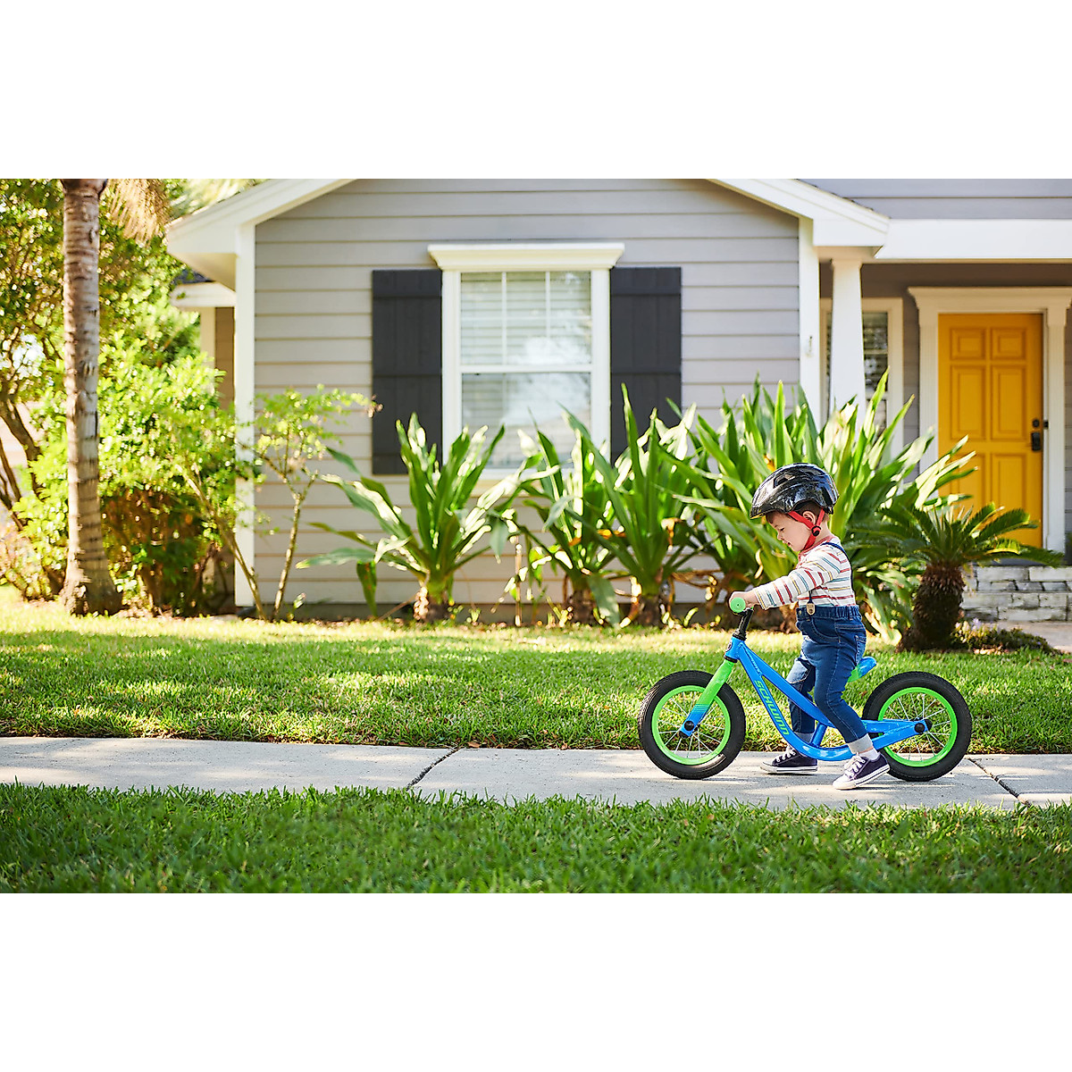 Schwinn Spitfire Boys Balance Bike, 12-Inch Wheels, Beginner Riders Ages 2-4 Years Old, Training Wheels Not Included, Blue