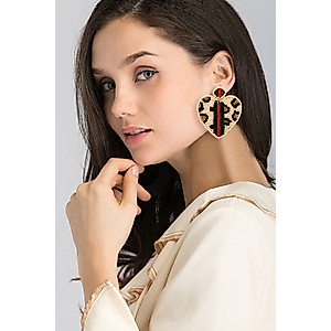 Beaded Dangle Earrings for Women Leopard Pattern Bead Heart Earrings Boho Statement Drop Earring Studs for Holiday Birthday Valentine’s Day Gifts