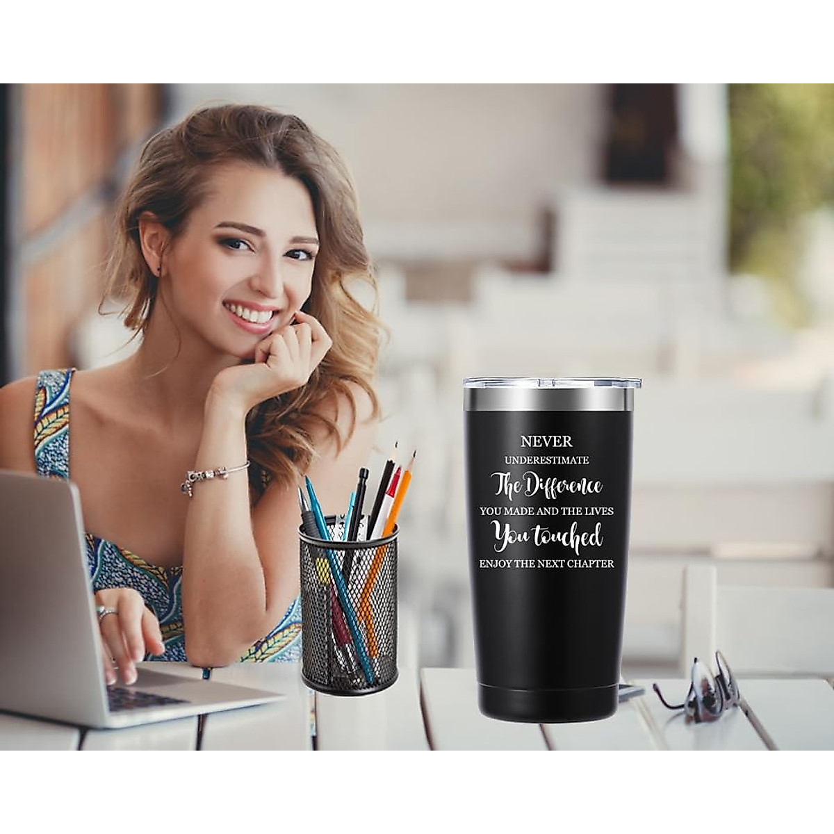 Merfefe Never Underestimate the Diffefence 20oz Tumbler Gifts.New Job Leaving Gifts for Employee Coworker.Going Away Farewell Retirement Thank You Appreciation Gift for Friends Teacher.(Black)