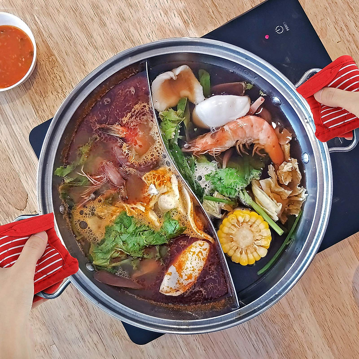 7 Pieces Hot Handle Holders Non-Slip Skillet Pot Holders Heat Resistant Non-Slip Machine Washable Handle Cover for Home Kitchen, BBQ and Baking Supplies