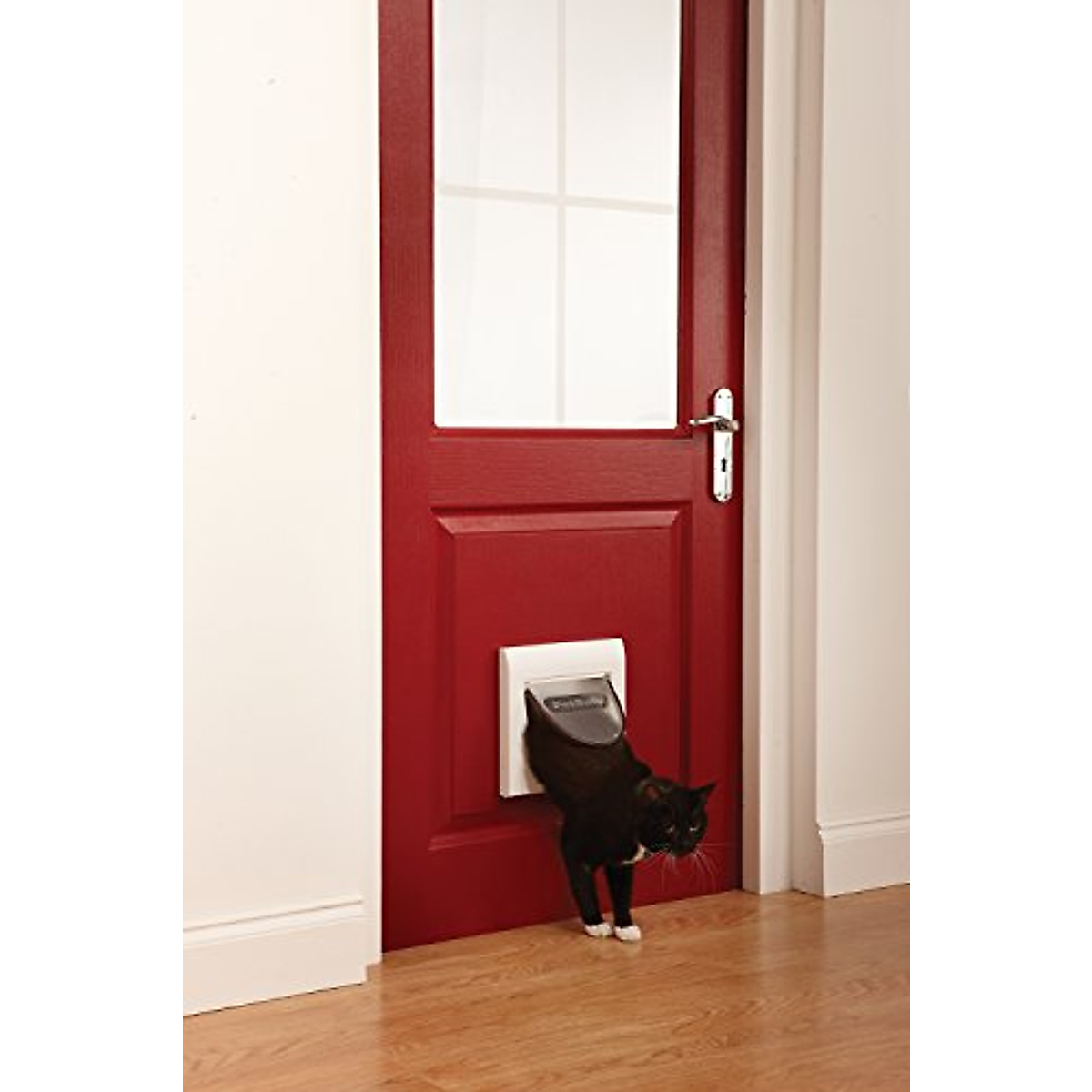PetSafe Staywell, Magnetic Classic Cat Flap, Exclusive Entry, 4 Way Locking - White