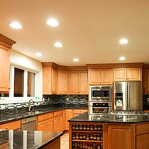 Sylvania LED R20 Flood Light Bulb, 50W = 5W, 10 Year, Dimmable, Frosted Finish, 325 Lumens, 5000K, Daylight - 2 Pack (73991), Cool White