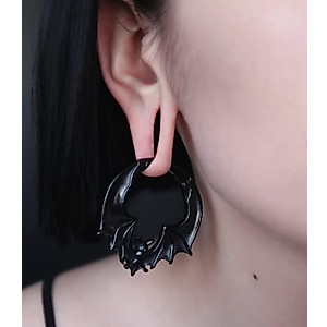 DOEARKO 2PCS Bat Ear Weights for Stretched Ears Gauges Ear Plugs Body Piercing Tunnels 316 Stainless Steel Hypoallergenic Body Jewelry (6G(4mm), Black)