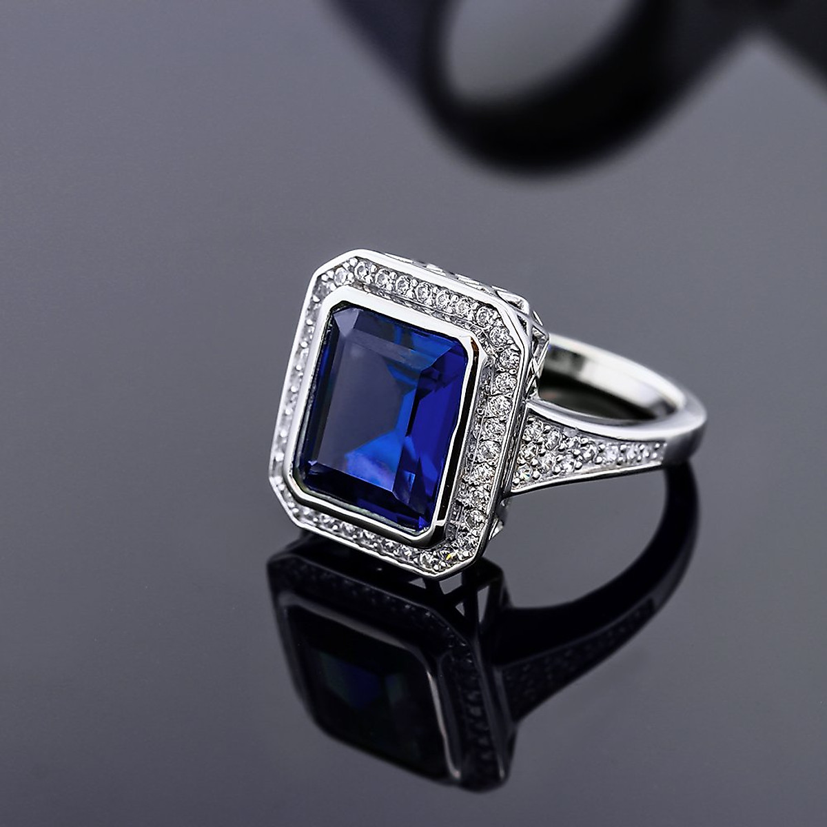 Gem Stone King 925 Sterling Silver Simulated Sapphire Ring For Women (5.00 Cttw, Emerald Cut 11X9MM)