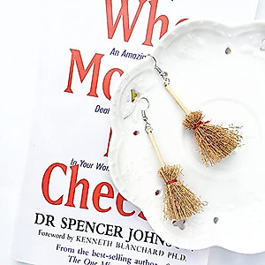 Cute Broom Earrings Handmade Witch's Flying Straw Broom Earrings for Women