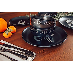 Star Wars The Mandalorian 8-Piece Limited Edition Stoneware Dinnerware Set