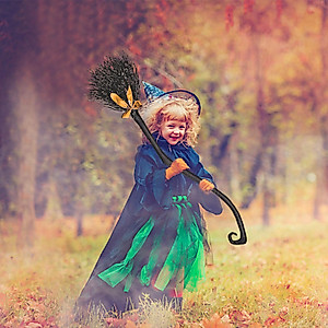 Witch Mesh Broom Halloween Cosplay Prop Witch Broom Decor Cosplay Witch Broom Halloween Prop Witch Prop Witch Costume Broom Prop for Halloween Party Cosplay Prop Cosplay Broom (Green)