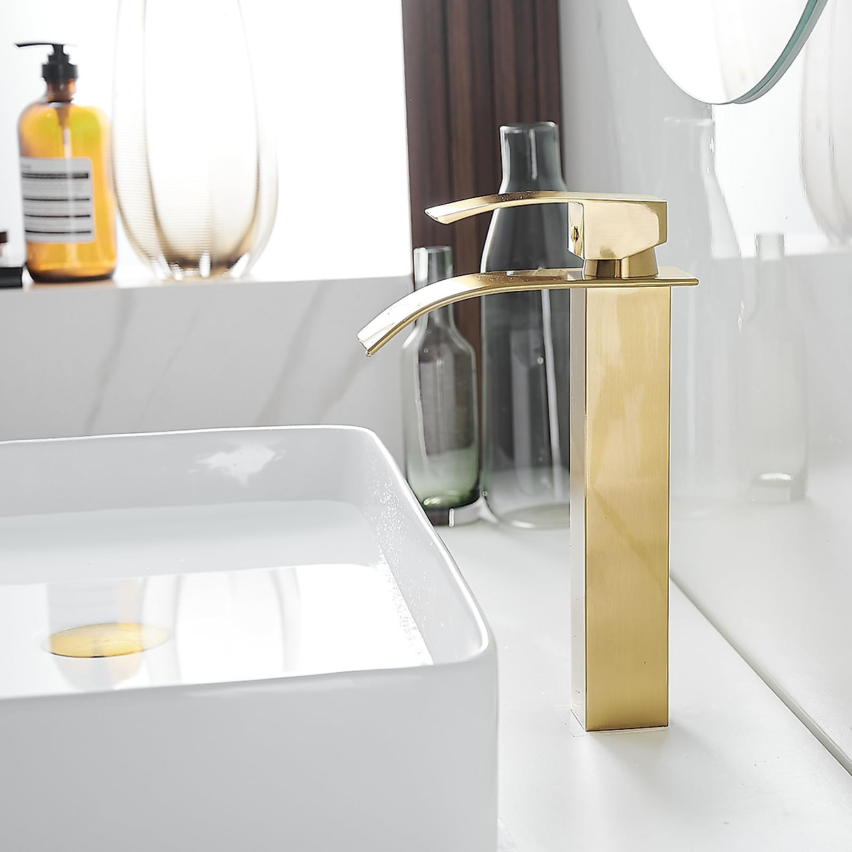BWE Vessel Sink Faucet Modern Waterfall Brushed Gold Single Hole Bathroom Faucet Single Handle with Pop up Drain without Overflow Assembly Vanity Basin Bath Sink Faucets Mixer Tap Lead-Free