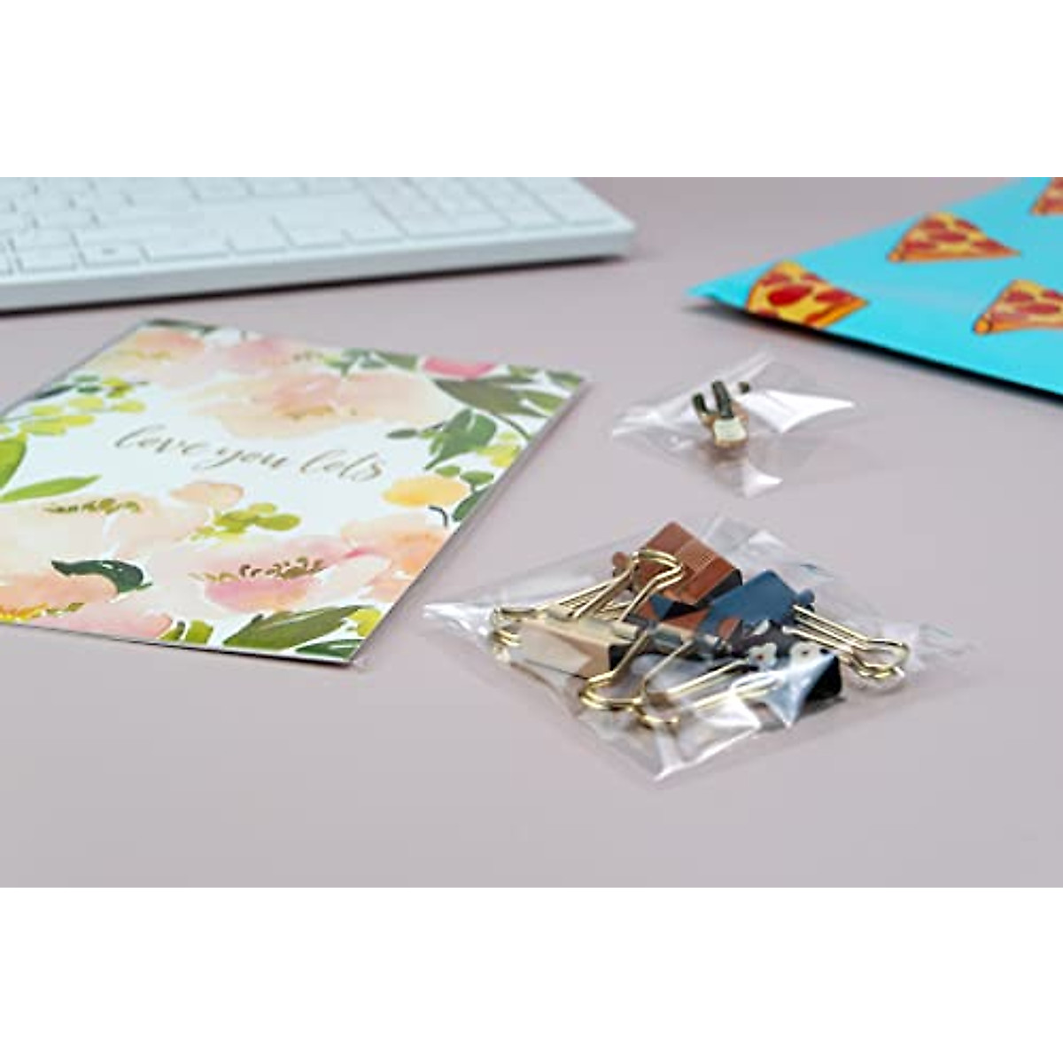 Pack It Chic - 4” X 6” (1000 Pack) Clear Resealable Polypropylene Bags - Fits 4X6 Prints, Photos, A1 Cards, Envelopes - Self Seal