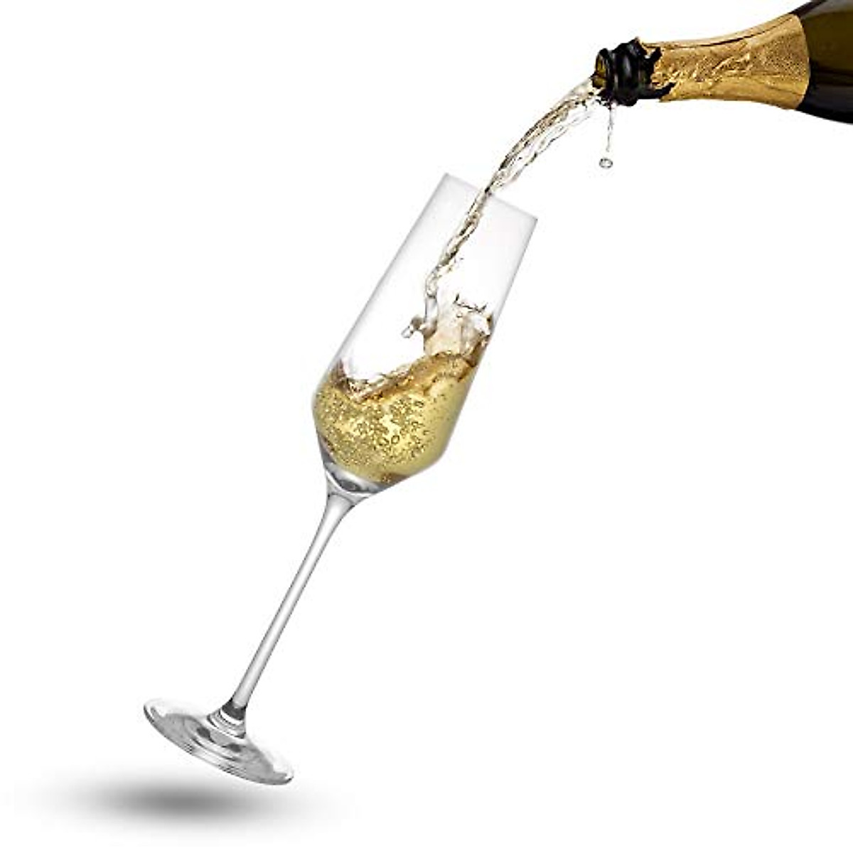 JoyJolt Champagne Flutes – Layla Collection Crystal Champagne Glasses Set of 4 – 6.7 Ounce Capacity – Ideal for Home Bar, Special Occasions – Made in Europe