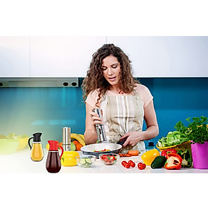 Brieftons Oil & Vinegar Dispensers: 2 x 18.6 Oz Leakproof Glass Oil Dispenser Bottles, Dual Condiment Dispensing Cruets, Easy Pouring with Auto Flip Cap & Stopper, Drip Free & Spill Free Design