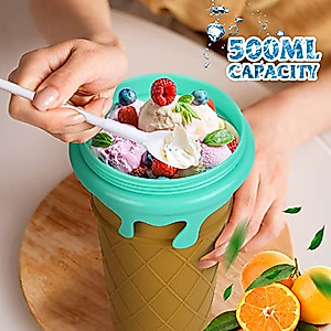 New 500ml Slushie Maker Cup, Large Capacity TIK TOK Magic Quick Frozen Smoothies Cup, Cooling Cup, Double Layer Squeeze Slushy Maker Cup, Happy Gifts for Kids (Coffee)