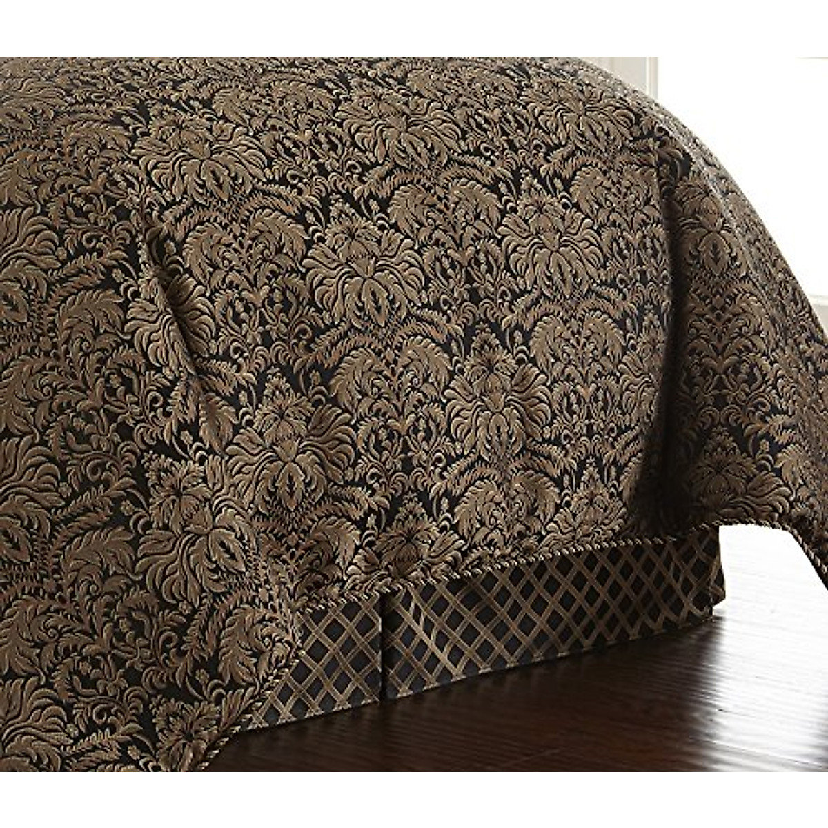 Sterling Creek Valencia 9-Piece Black Gold Floral Jacquard Oversized Comforter Set (King)
