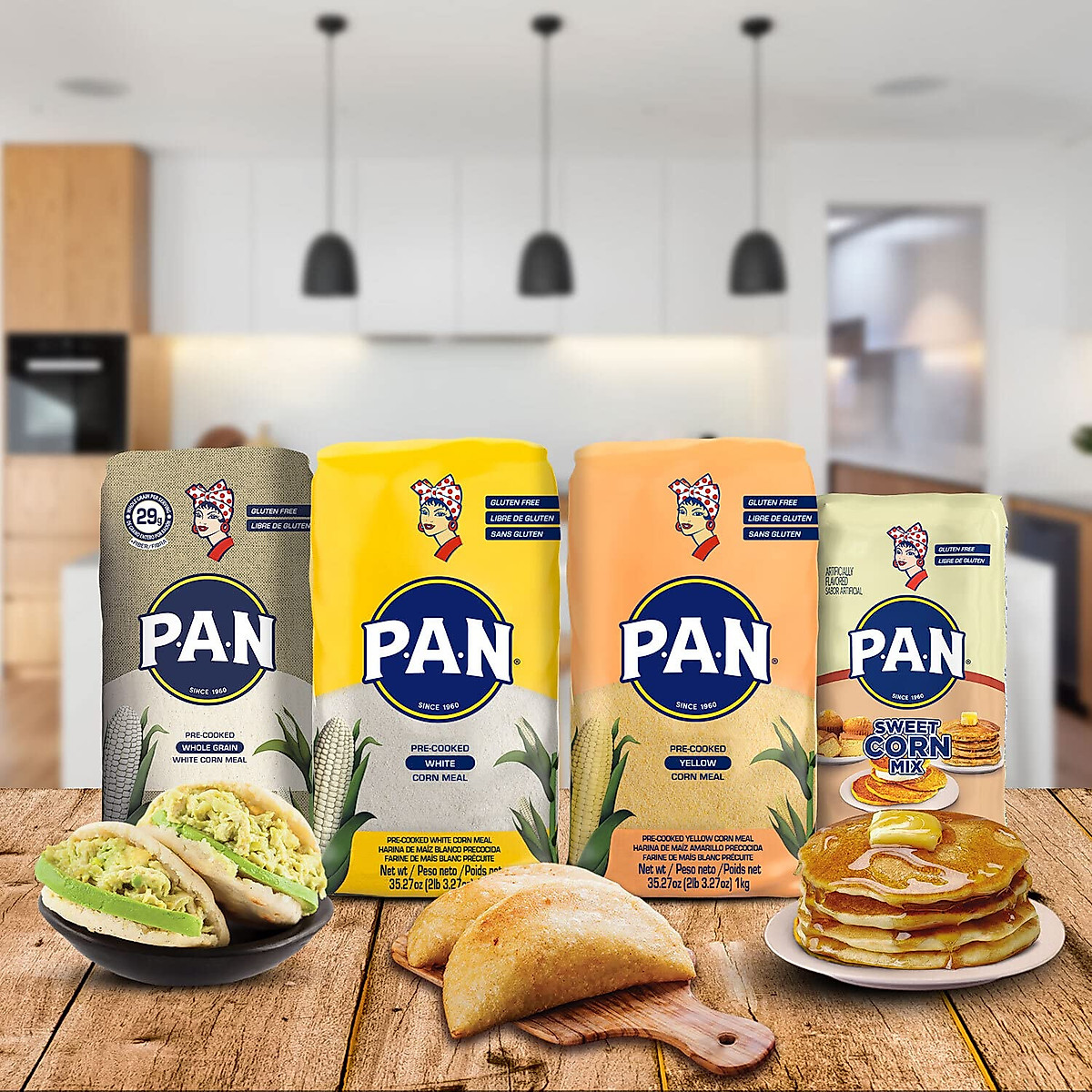 P.A.N. White Corn Meal – Pre-cooked Gluten Free and Kosher Flour for Arepas (2.2 lb/Pack of 1)