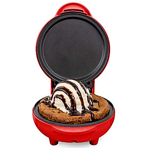 Nostalgia MyMini Griddle compact size for dorms, small kitchens 5 Inch Non stick cooking surfaces easily wipe clean