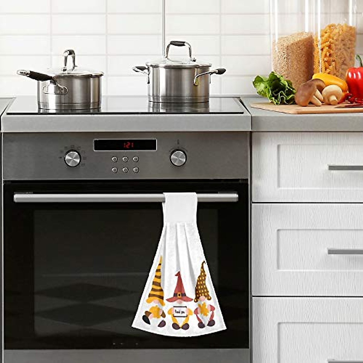 KOCOART Thanksgiving Day Gnomes Kitchen Hand Towels Thankful Hanging Tie Towel with Loop 2PCS, Soft Super Absorbent Fingertip Towel for Bathroom Washroom Guestroom Hotel 12x17 in